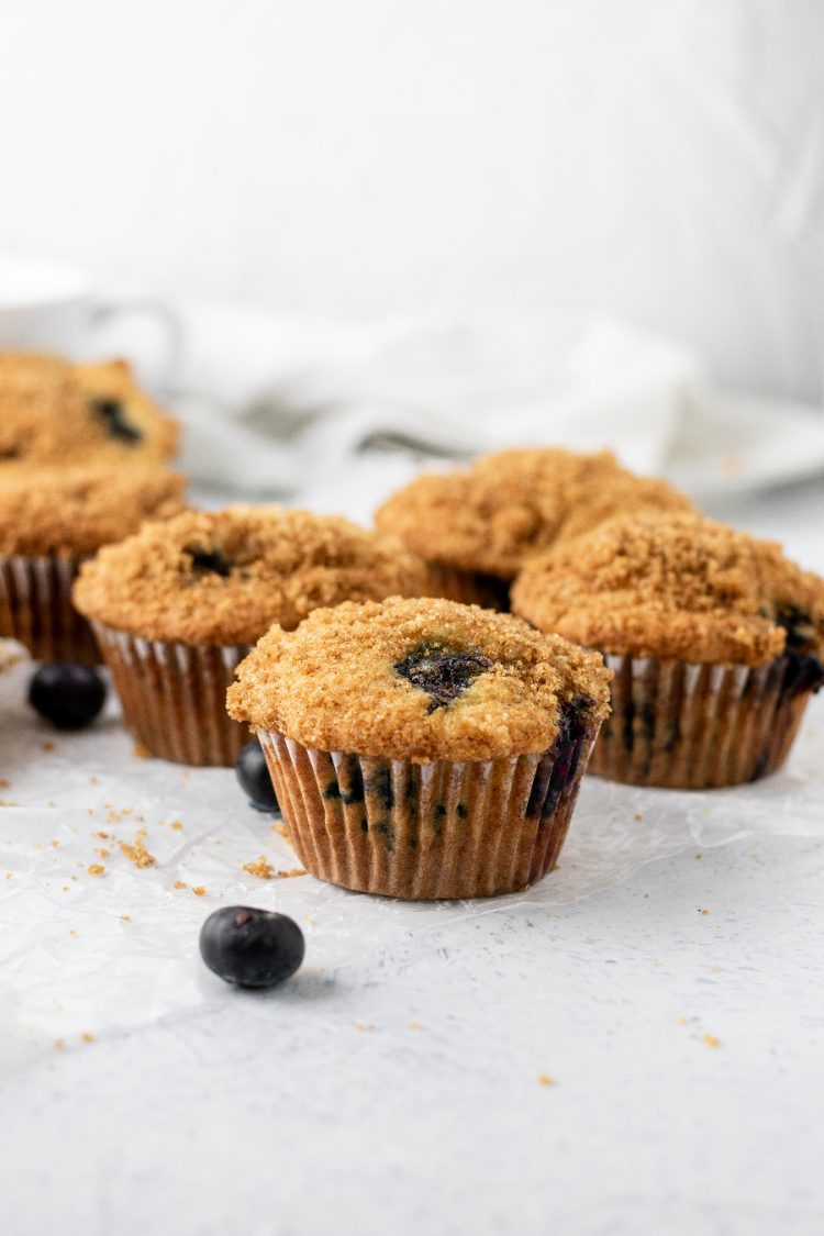 Blueberry Muffins with Cinnamon Topping - Ginger Snaps Baking Affairs