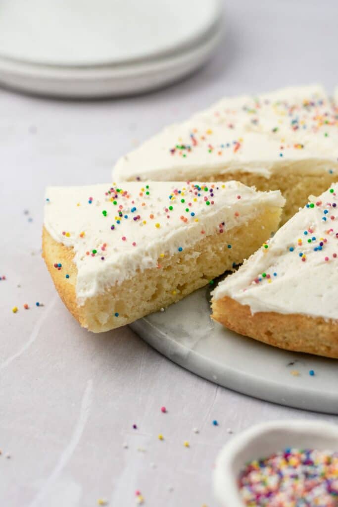 Easy One Layer Vanilla Cake Recipe - Ginger Snaps Baking Affairs